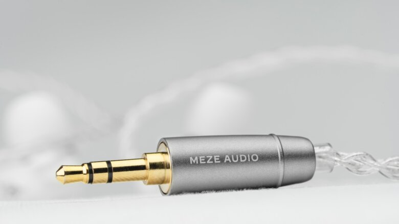 Meze Audio Alba Are Stylish Wired In-Ear Headphones