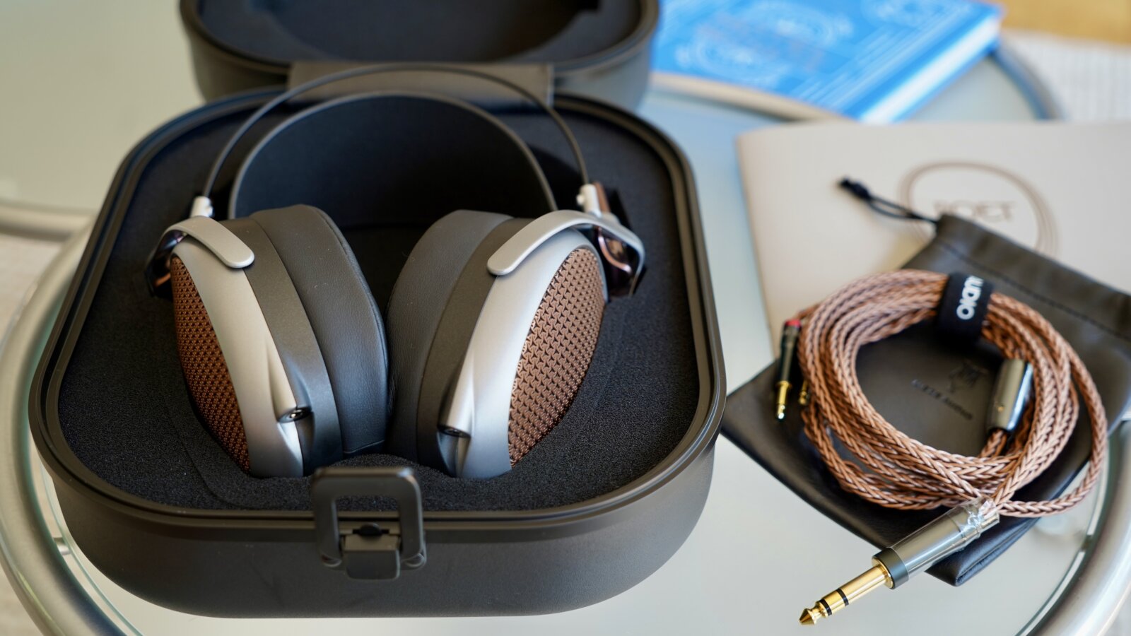 Review: Meze Audio Poet Headphones -Stunning in Every Way - Wifi Hifi ...