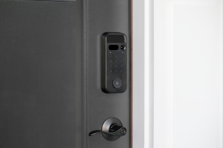 CES 2026: myQ Secure View is a Smart Lock, Doorbell & Camera